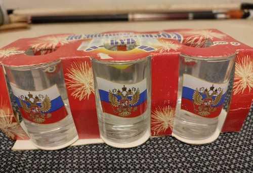 Набор стопок с флагом и гербом России