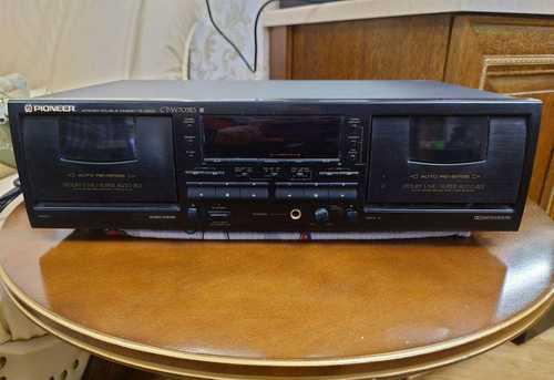 Кассетная дека Pioneer CT-W703RS