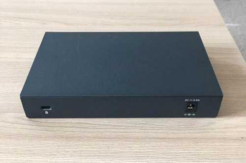 PoE switch (интернет-свитч, коммутатор)