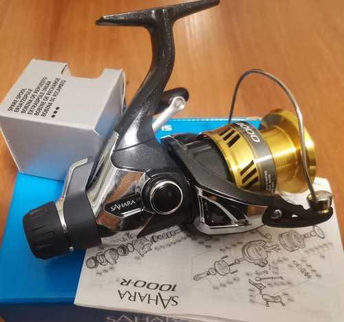 Катушка для спиннинга Shimano Sahara 4000R