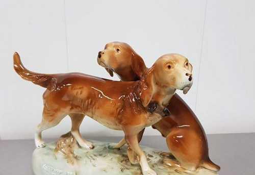Статуэтка фарфор "Собаки" Royal Dux Чехия