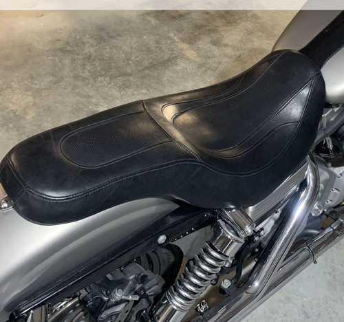 Сидение harley davidson Dyna