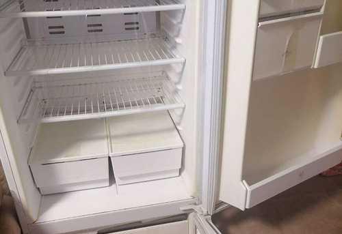 Холодильник на запчасти Бирюса 18С