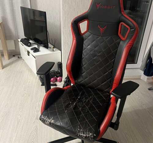 Игровое кресло knight