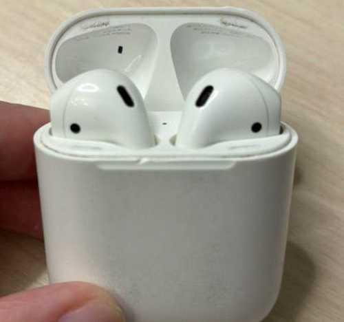 Наушники apple airpods