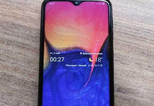 Samsung Galaxy A10, 2/32 ГБ