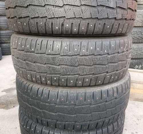 Michelin Agilis X-Ice North 205/65 R16