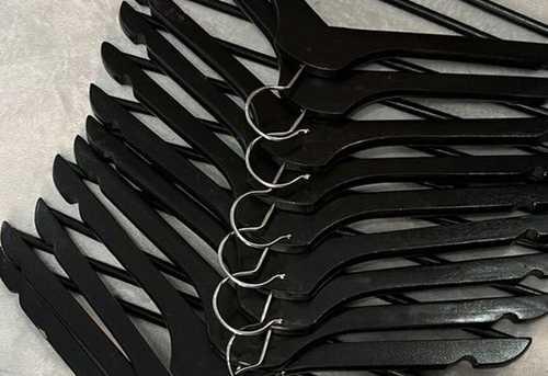 Вешалки плечики IKEA деревянные черные
