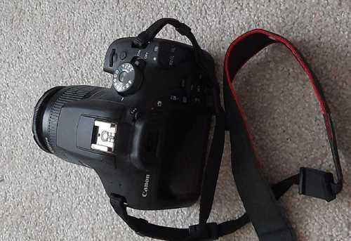 Canon EOS 2000D