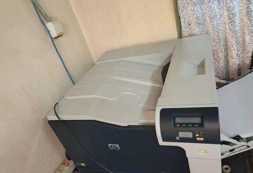 Принтер HP Color laserjet cp5225