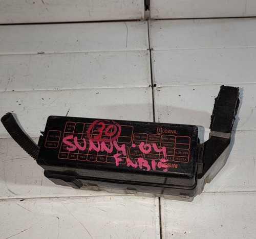 Блок предохранителей nissan sunny FNB15 QG15DE