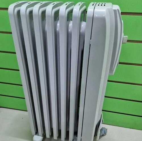 Масляный радиатор DeLonghi KR730715