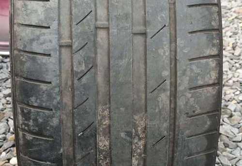 Kumho Ecsta PS71 255/40 R19