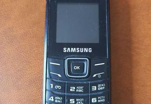 Samsung Keystone 2 GT-E1200M
