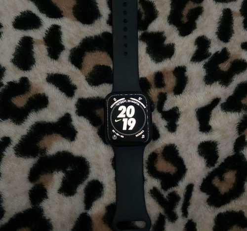 Apple watch se 2022 44mm