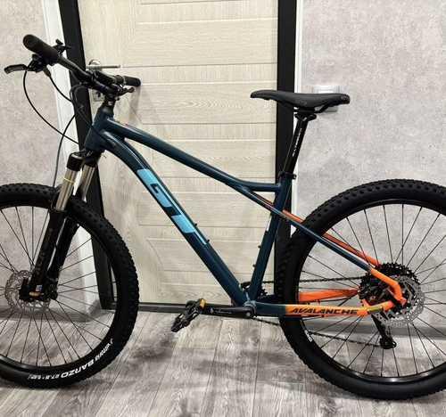 Велосипед Gt avalanche elite 27.5 M