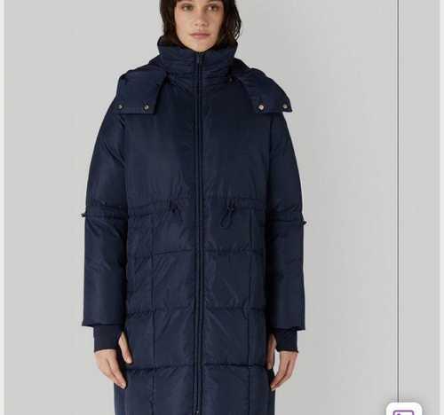 Женский пуховик trussardi