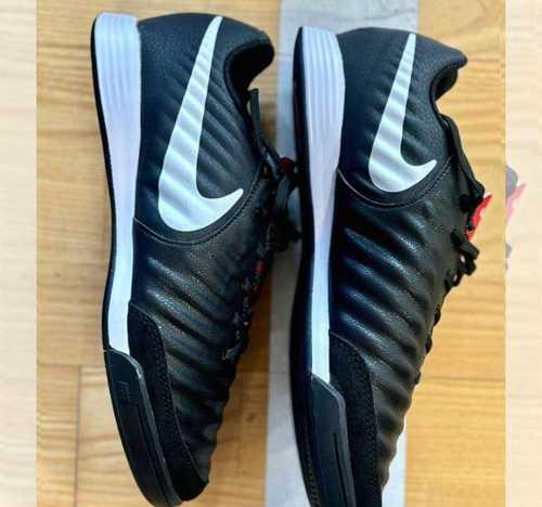 Футзалки Nike Tiempo Legend black