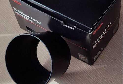 Бленда,крышка для объектива и коробка Sigma 70-300