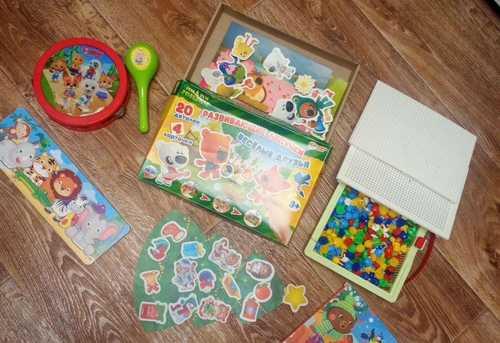 Развивающие игрушки пакетом