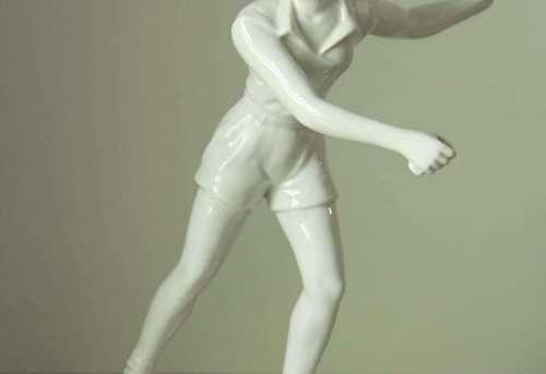 Статуэтка теннисистка Шаубах Кунст SchauBach Kunst