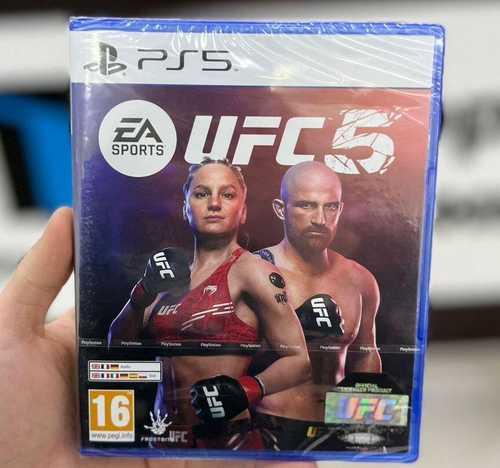 Игра для PS5 "UFC 5"