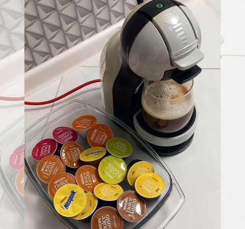 Кофемашина krups Dolce Gusto+капсулы кофе