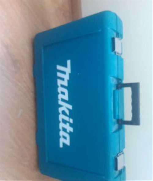 Перфоратор makita