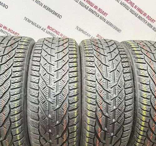 Kormoran Snow 205/65 R16 91M