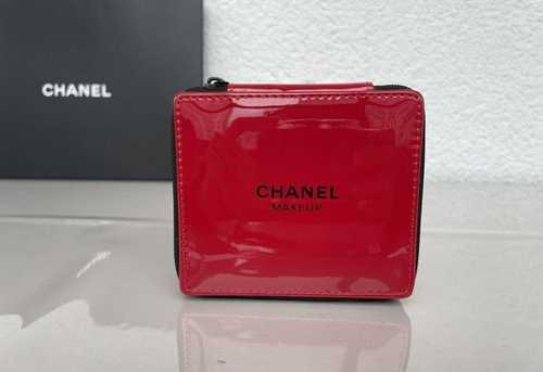 Косметичка Chanel, красная Chanel