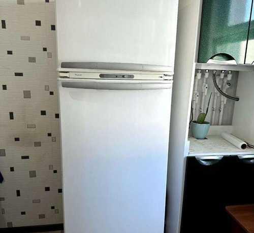 Холодильник whirpool бу