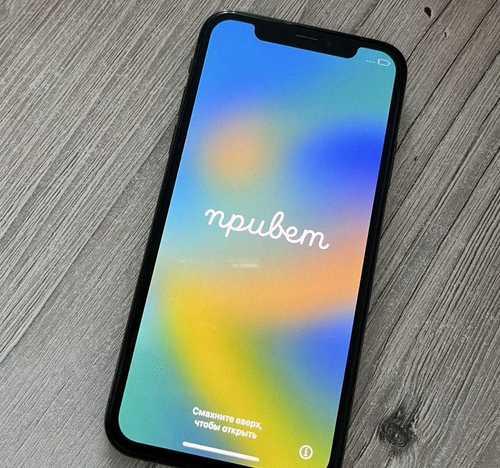 iPhone X, 64 ГБ