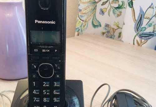 Радиотелефон Panasonic KX-TG1711RUB, черный