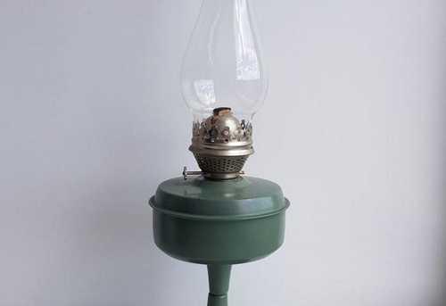 Настольная керосиновая лампа с плафоном. Металл
