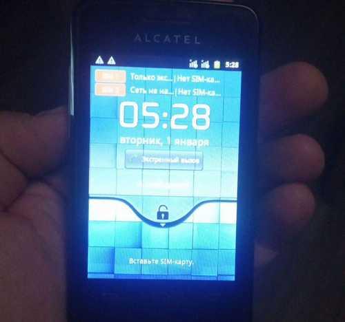 Alcatel One Touch Pixi 4007D, 512 МБ