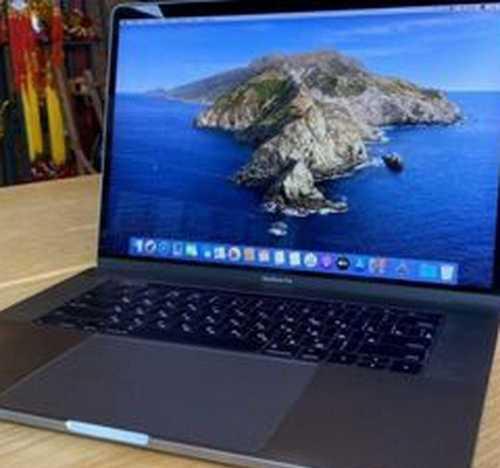 Apple macbook pro 15 2017