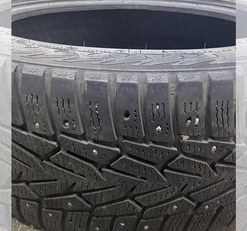 Nokian Tyres Hakkapeliitta 7 215/50 R17