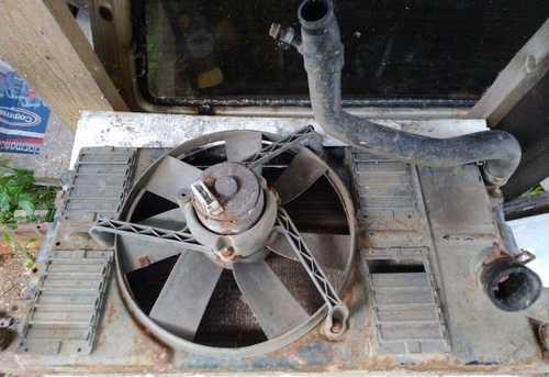 Радиатор охлаждения двигателя Volkswagen Passat