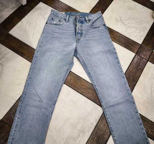 Женские джинсы levis 501