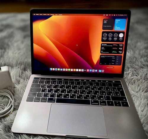 Apple Macbook Pro 13" Retina 2017 (i7,16GB,SSD500)