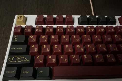 Кастомная клавиатура GMK Red Samurai