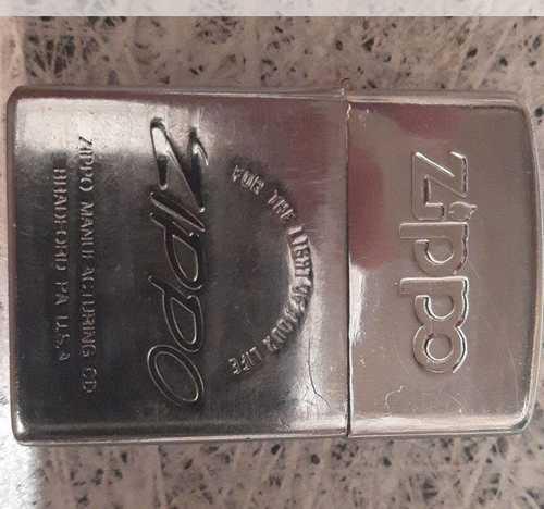 Зажигалка бензиновая zippo