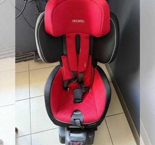 Автокресло recaro optiafix