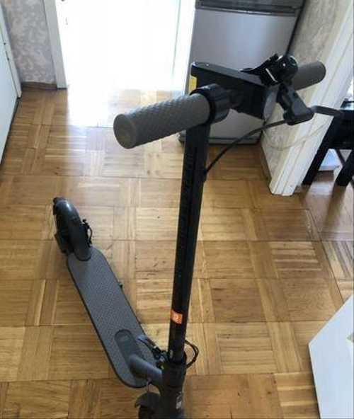 Электросамокат Xiaomi Mi Electric Scooter 1S