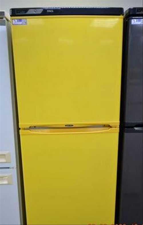 Холодильник "Stinol 104ERJ"