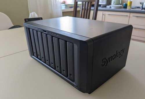 Сетевое хранилище Synology DS1819+