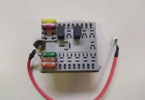 Блок предохранителей 46752702 Fiat Doblo