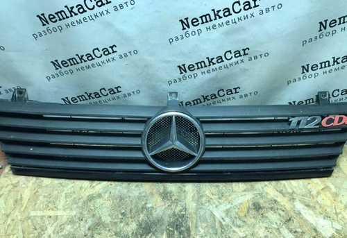 Решетка радиатора Mercedes Vito 638 OM611.980 2001