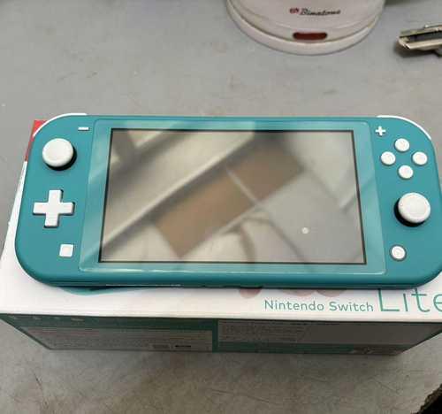 Nintendo switch lite с играми