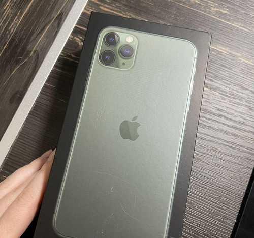 Коробка от iPhone 11